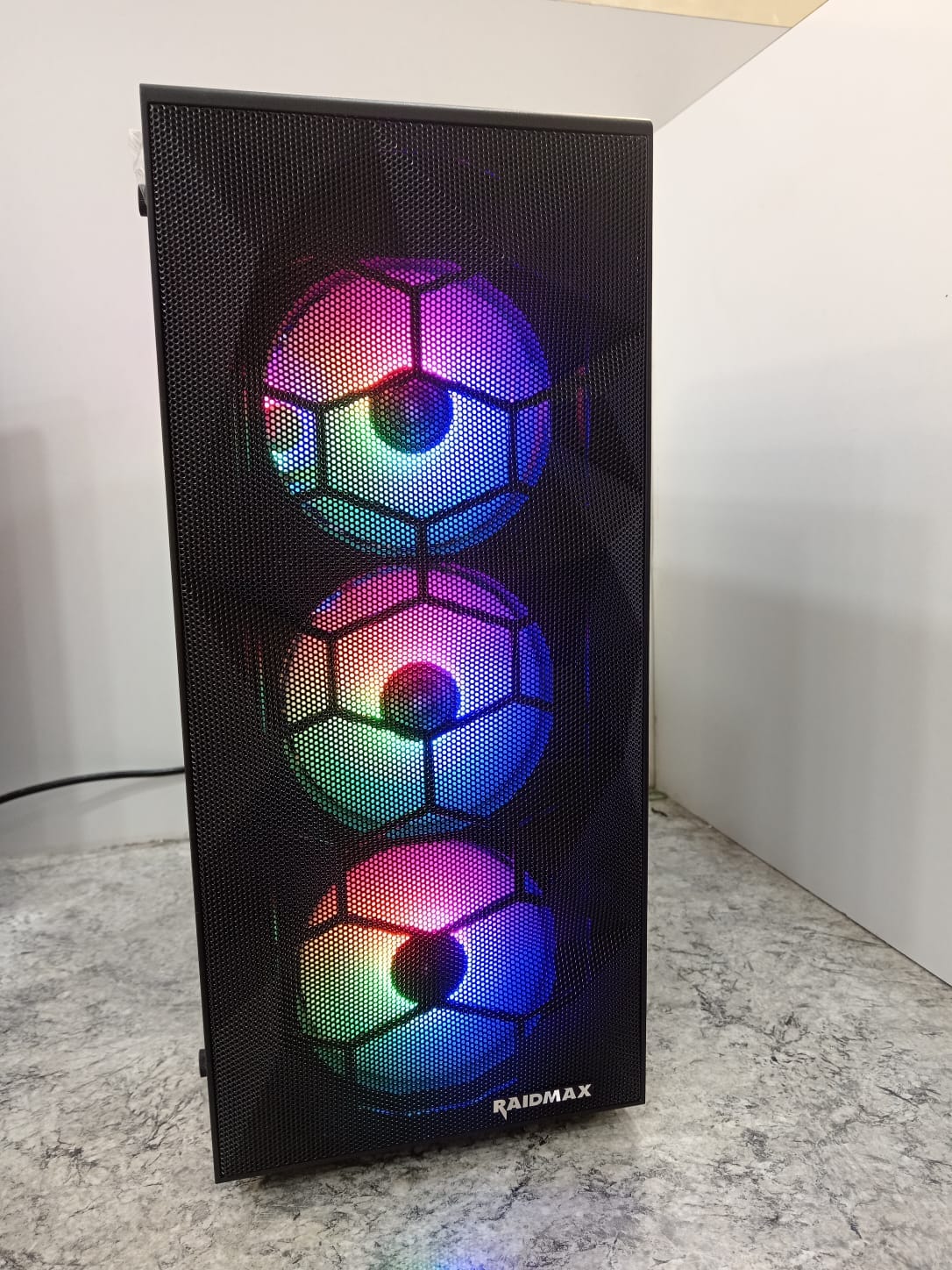 Entry level Fortnite Gaming PC | i5-4570 w/ RX570 4GB – Tech-Nation